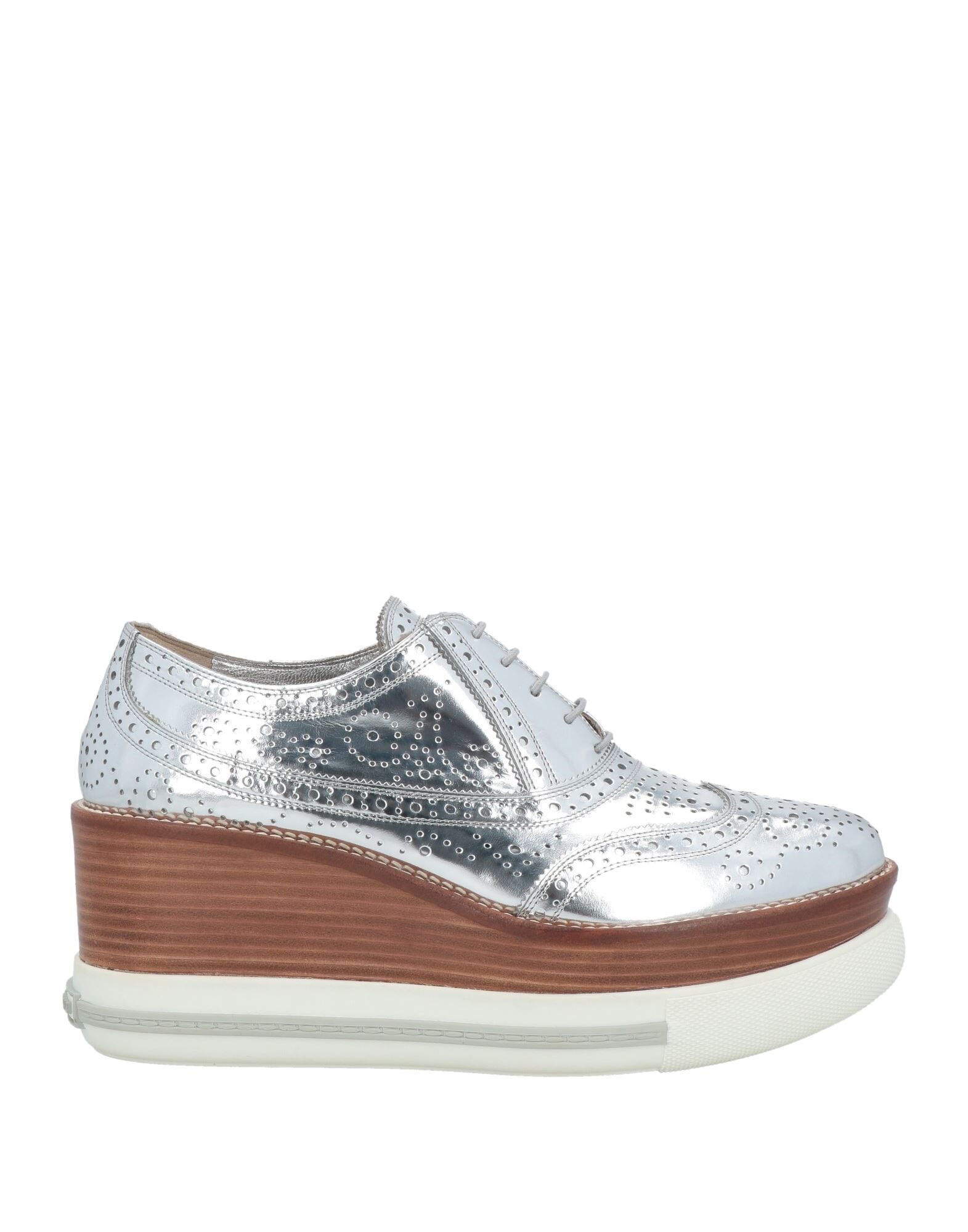 Stringate donna: scarpe stringate basse e alte, con tacco o senza tacco ...