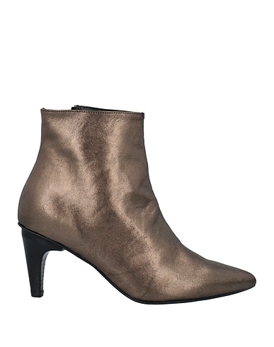 1725.A | Bronze Women‘s Ankle Boot | YOOX
