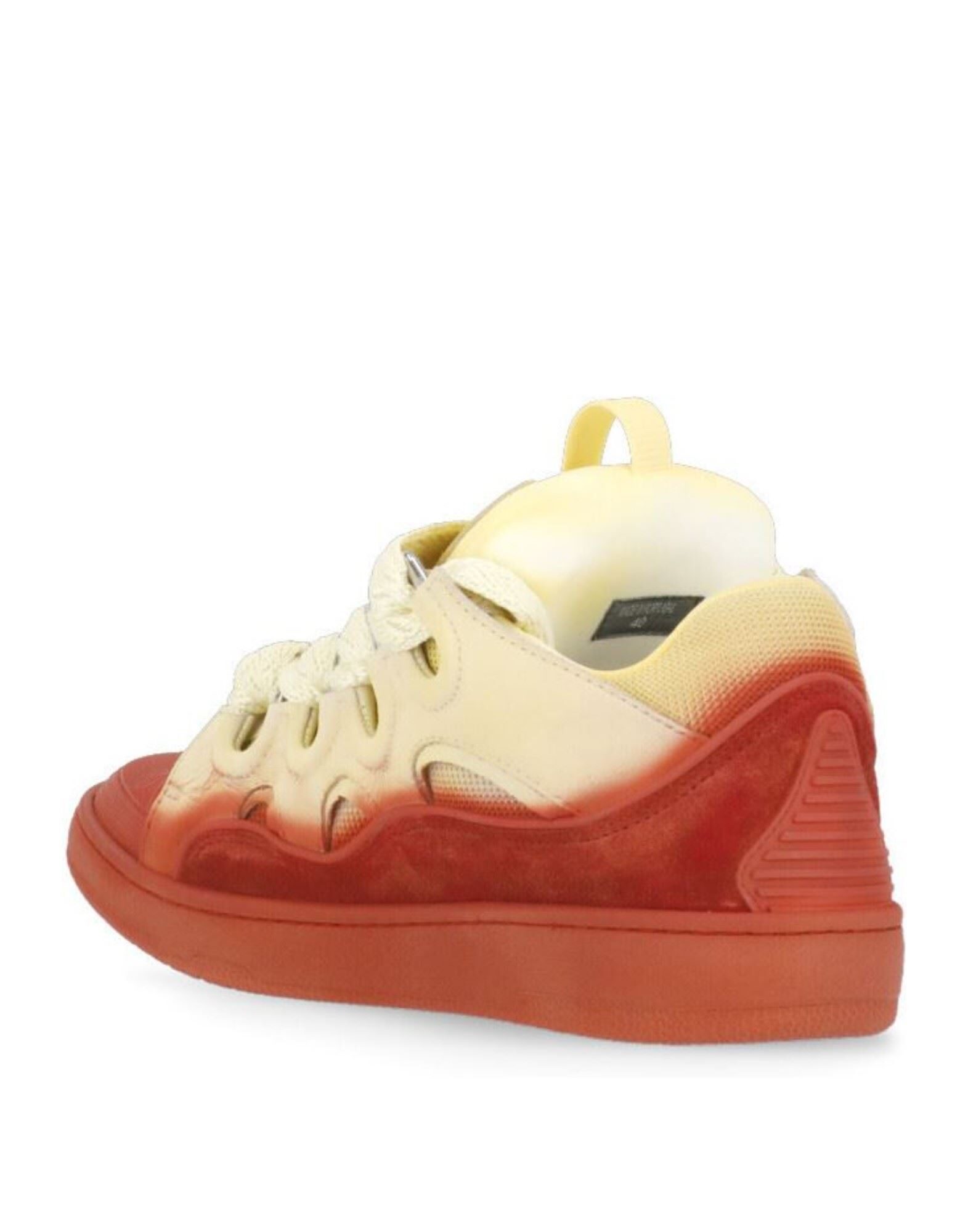 Saldi moda: abbigliamento femminile fino al -80% | YOOX