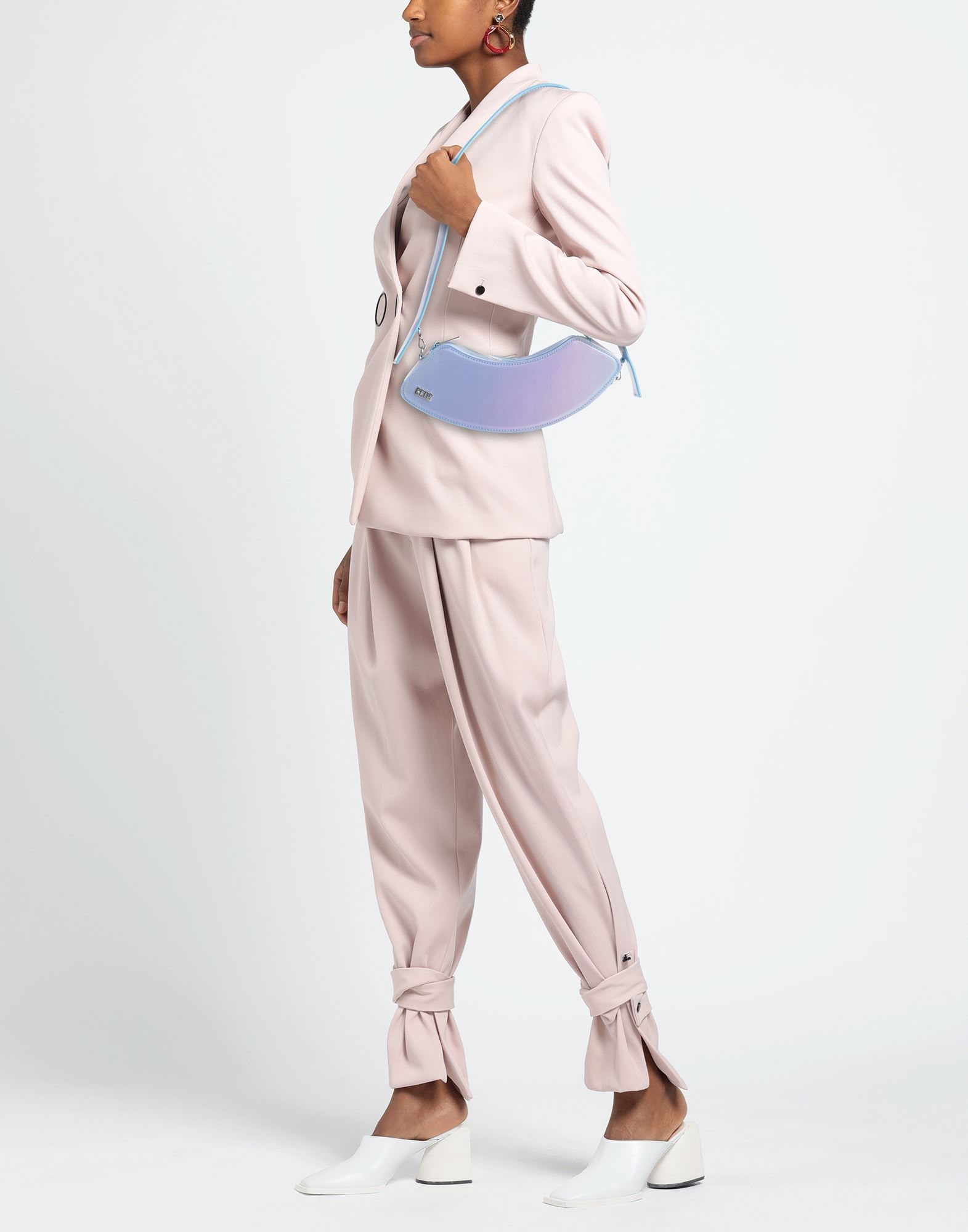 Saldi moda: abbigliamento femminile fino al -80% | YOOX