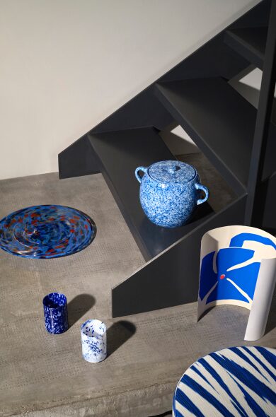 YOOX United Arab Emirates | Designer Brands and Home Decor